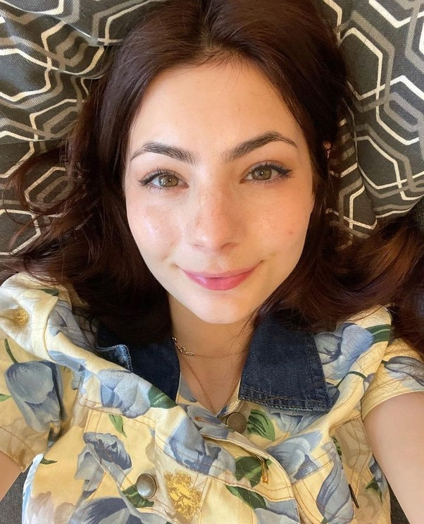 Why Does My Girlfriend Post Pictures Of Herself Shrewdnia Why Does My Girlfriend Post Pictures Of Herself Shrewdnia